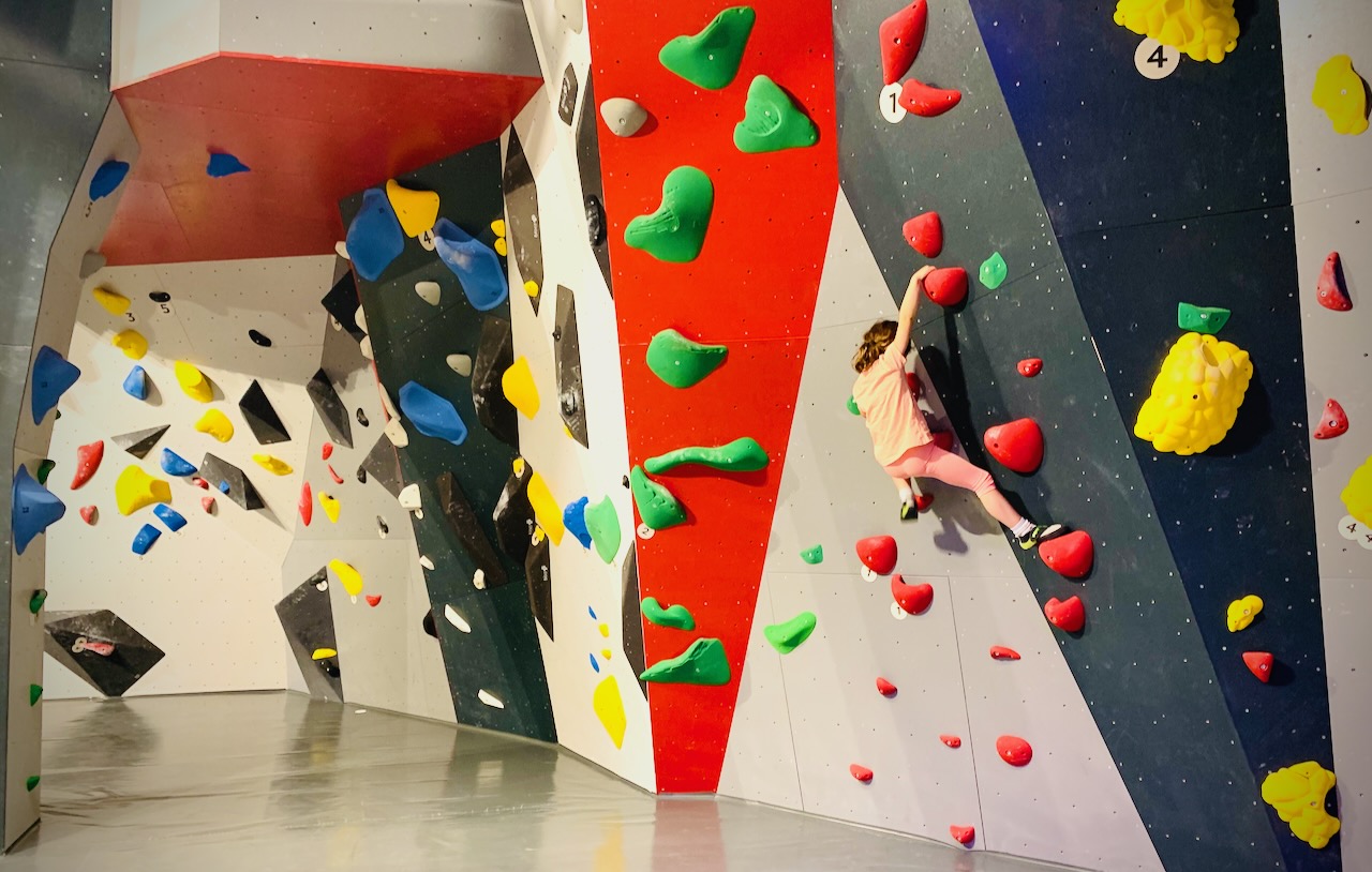 Indoor-Bouldern in Roth - Seen.Land.Blog - Tipps für das Fränkische ...